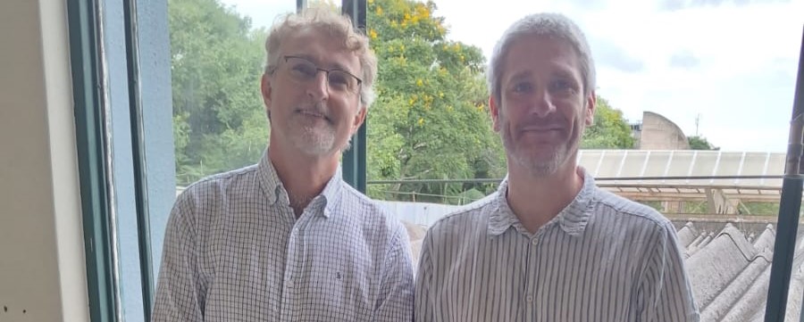 Prof. Dr. Gerson Roberto Neumann - Reconnected - Interviews with ...